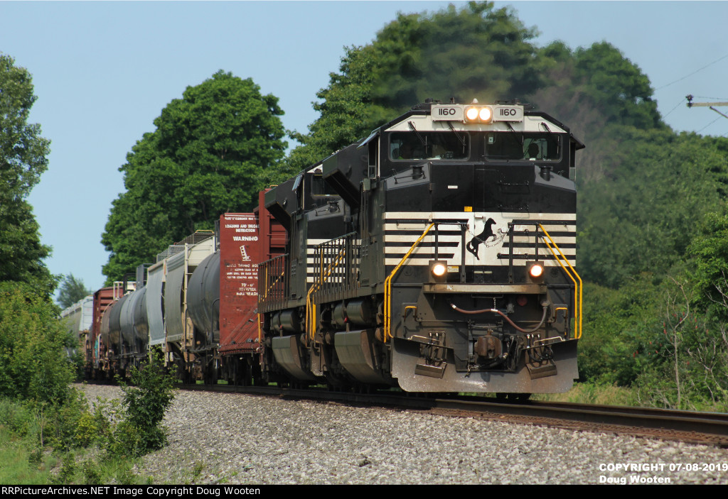 Westbound NS Manifest
